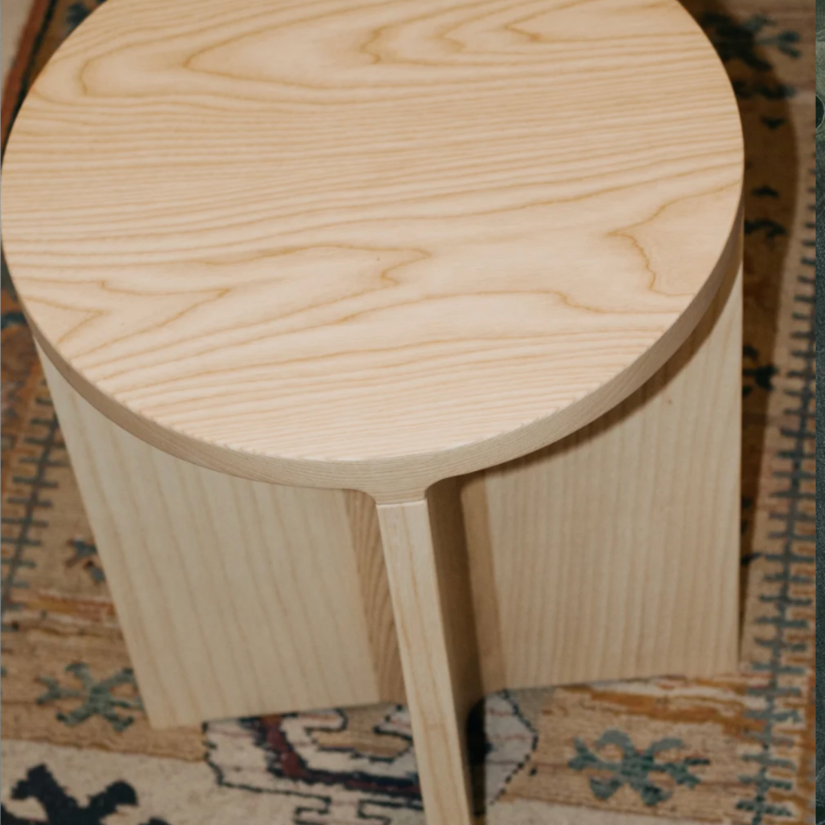 OX Stool / Side Table – The Hive
